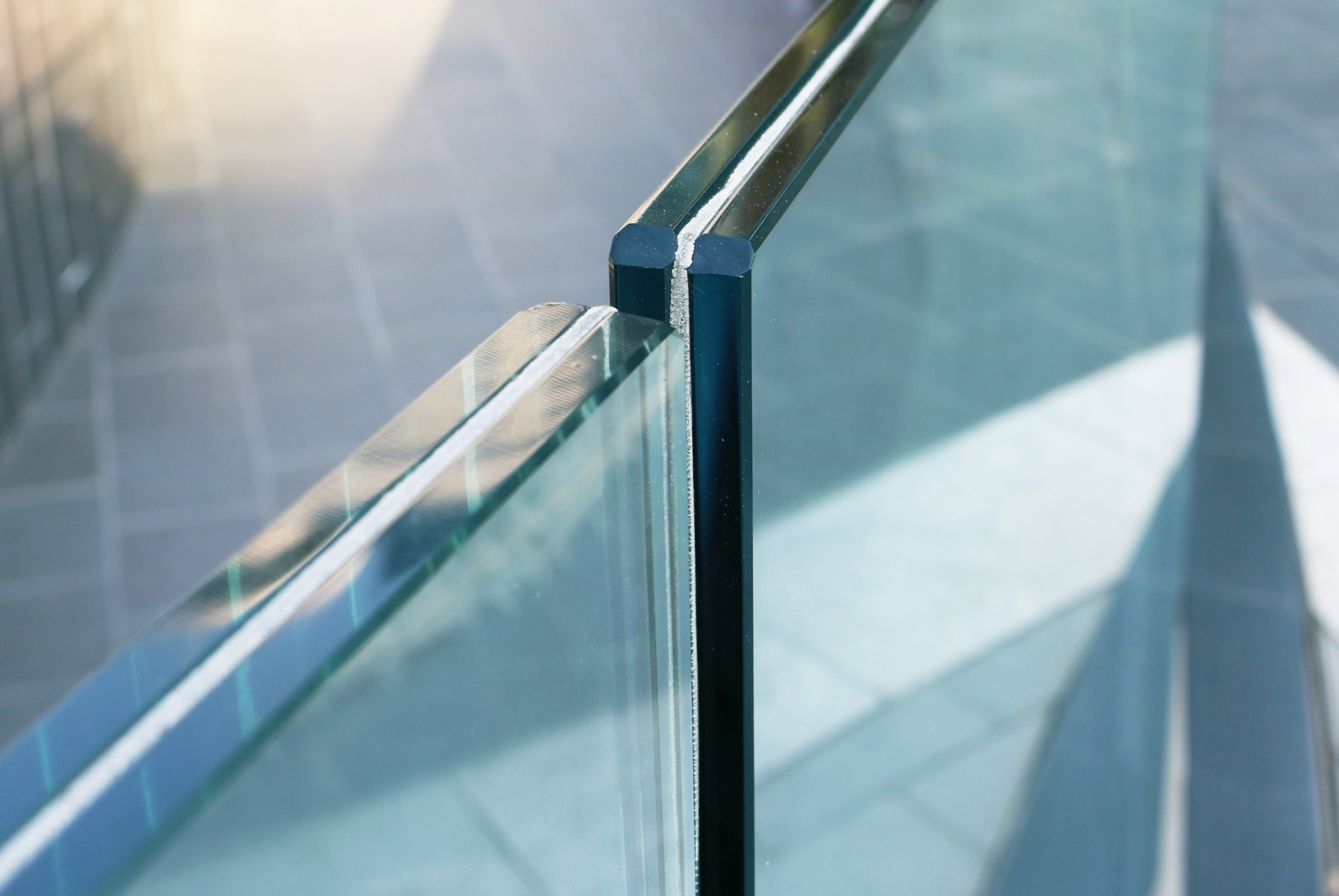 Glass - Glacier Glass Service Ltd - Regina, Sk